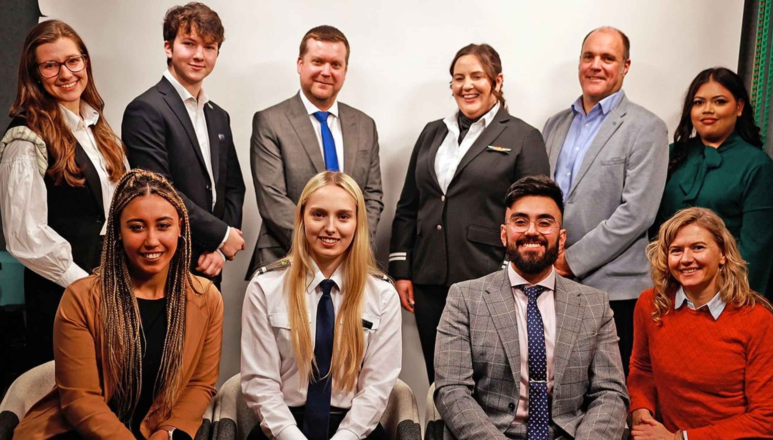 Govt seeks new Aviation Ambassadors - here's how to apply : : FLYER