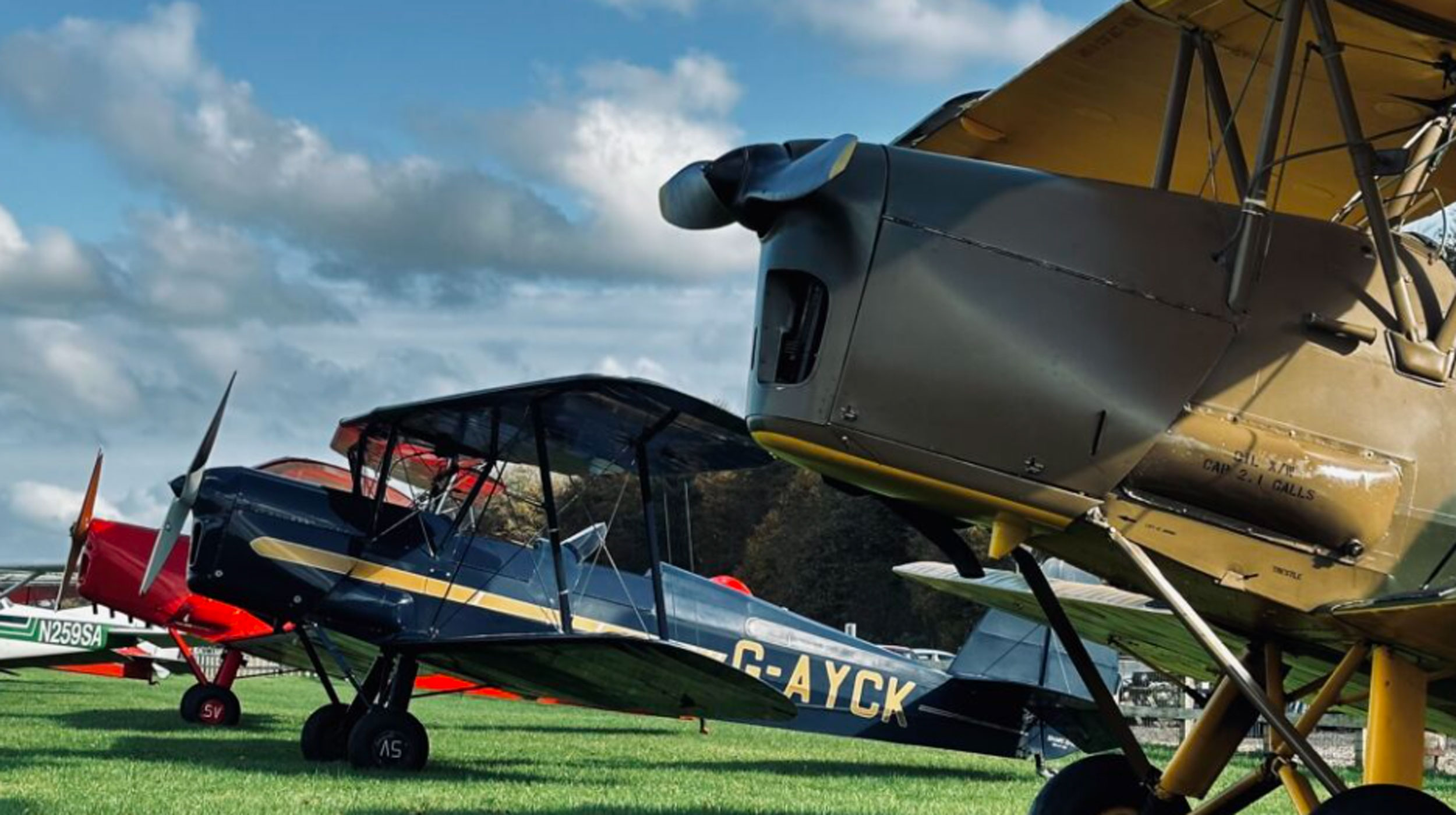 Autumn Vintage Fly-in, Compton Abbas : : FLYER