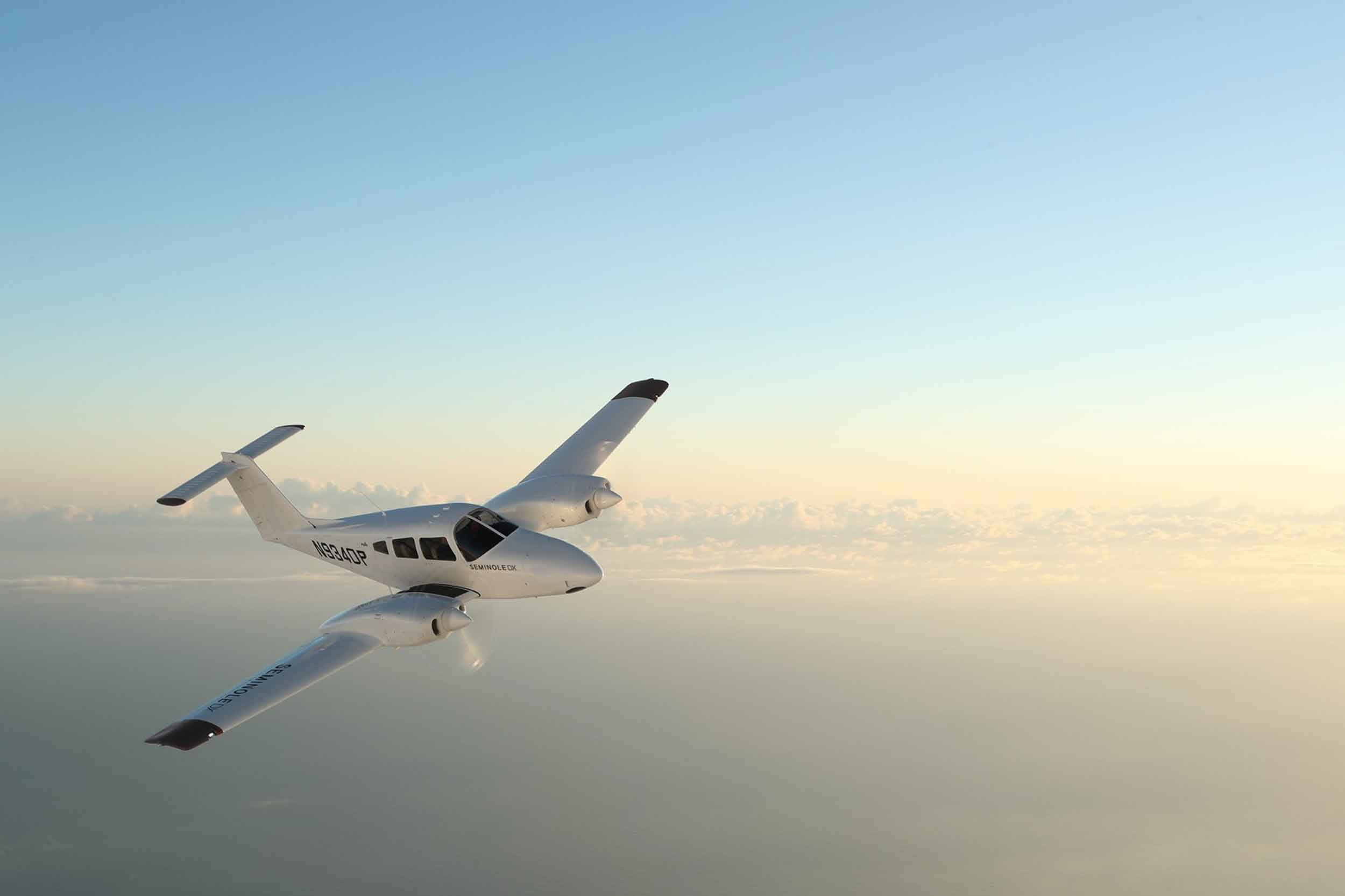 Skyborne orders diesel powered Piper Seminole DX twins : : FLYER