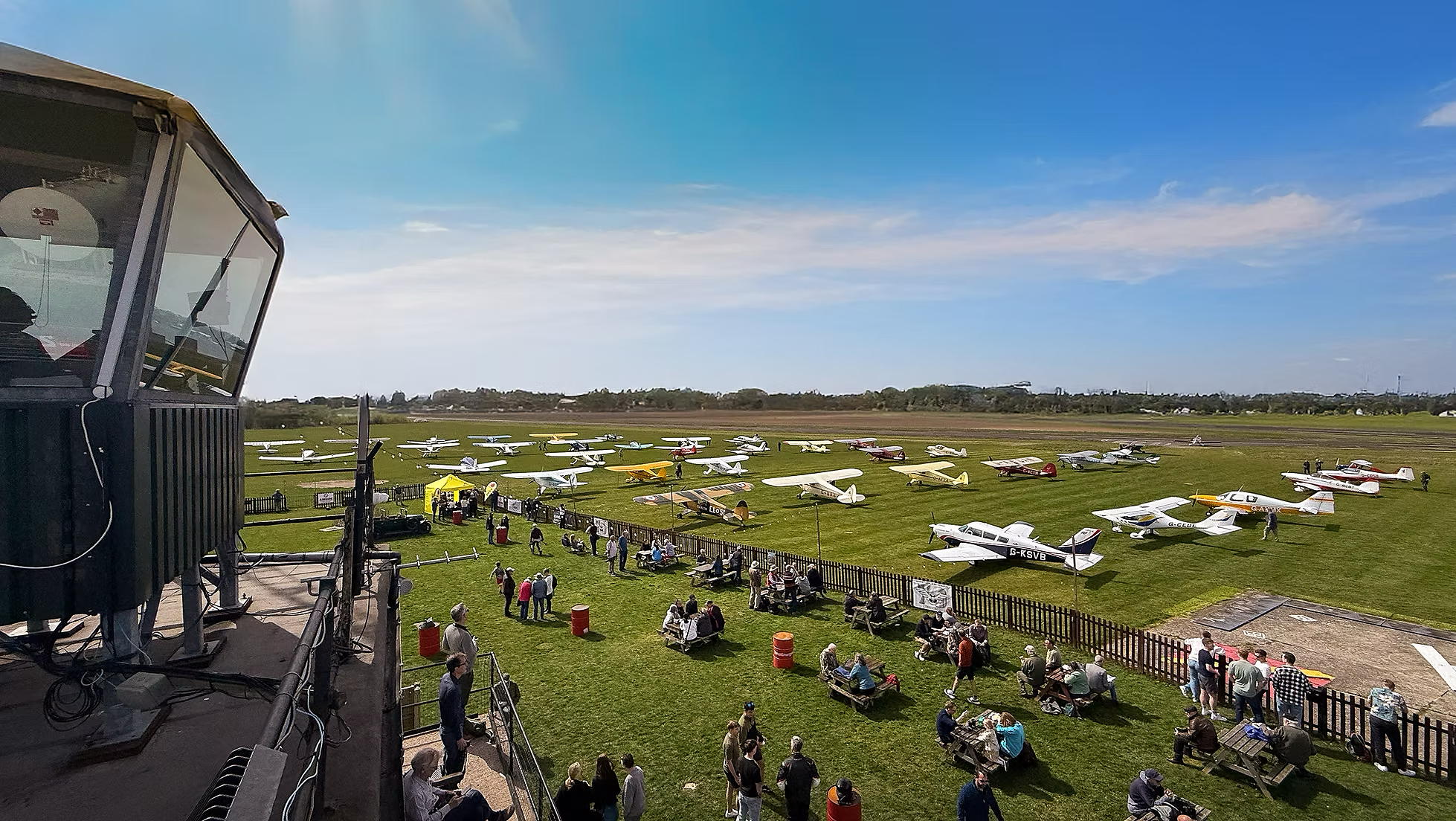 Flying on New Year’s Day? Send us your videos : : FLYER