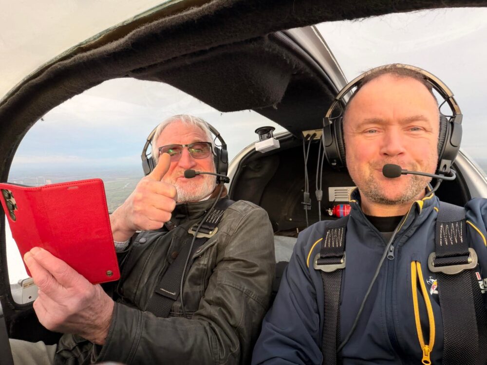 FLYER Club Members – Out & About over the holidays : : FLYER