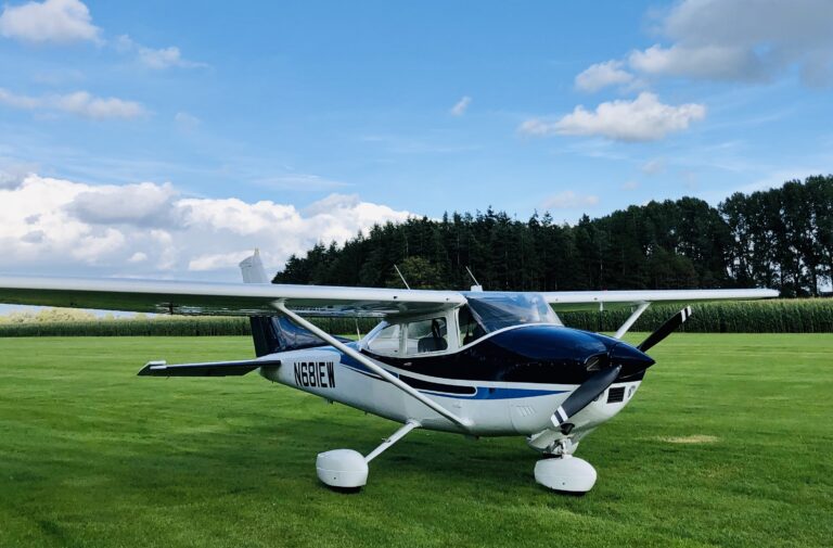 N-registered aircraft held in trust with Southern Aircraft Consultancy ...