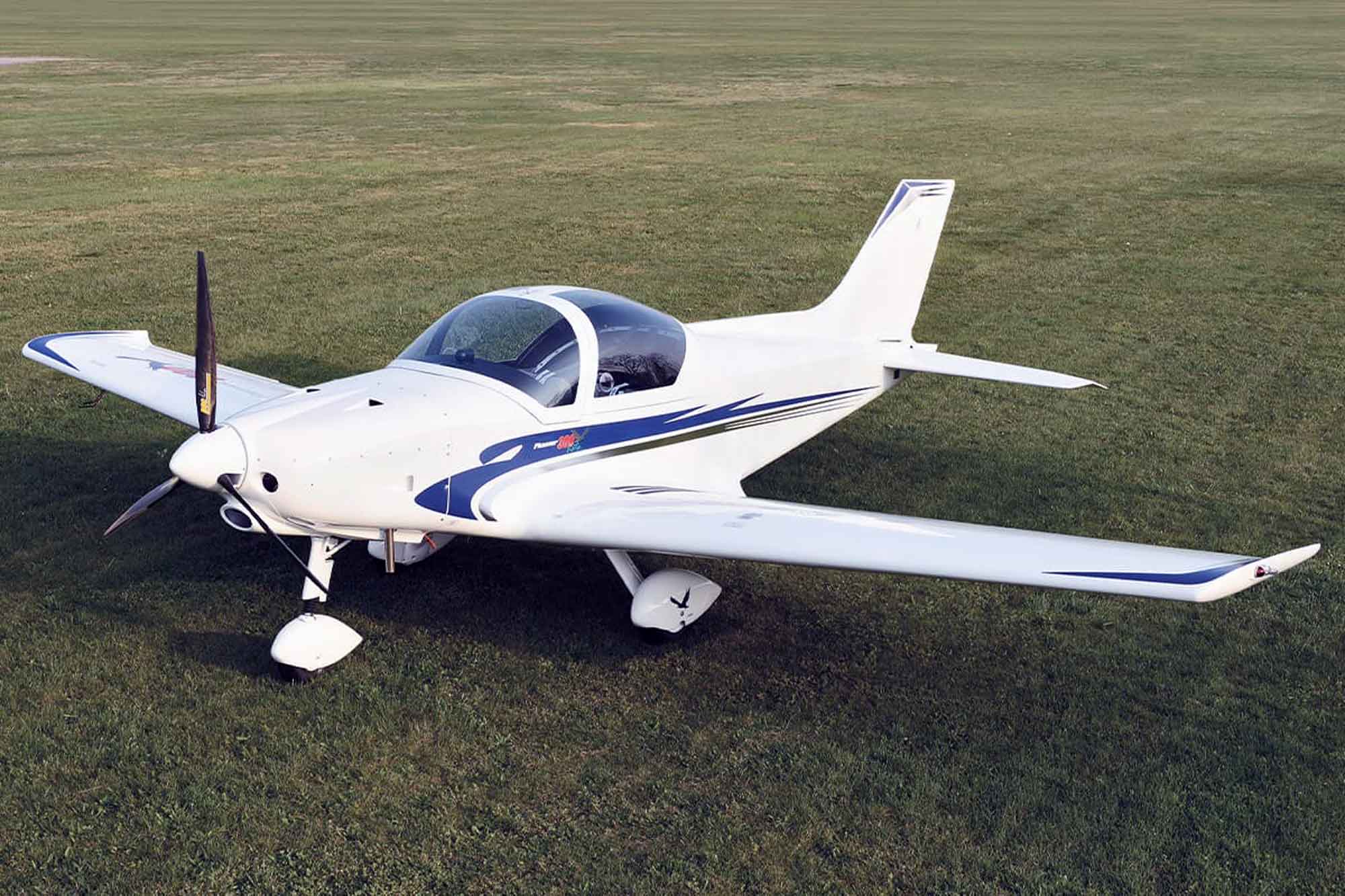 Alpi to unveil Pioneer 800 Twin with Rotax 916iS engines at AERO : : FLYER