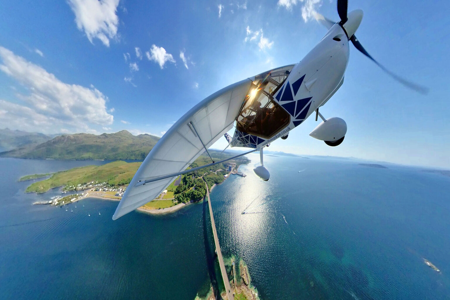 Learn To Fly 2026: Microlight aviation: Part 1 : : FLYER