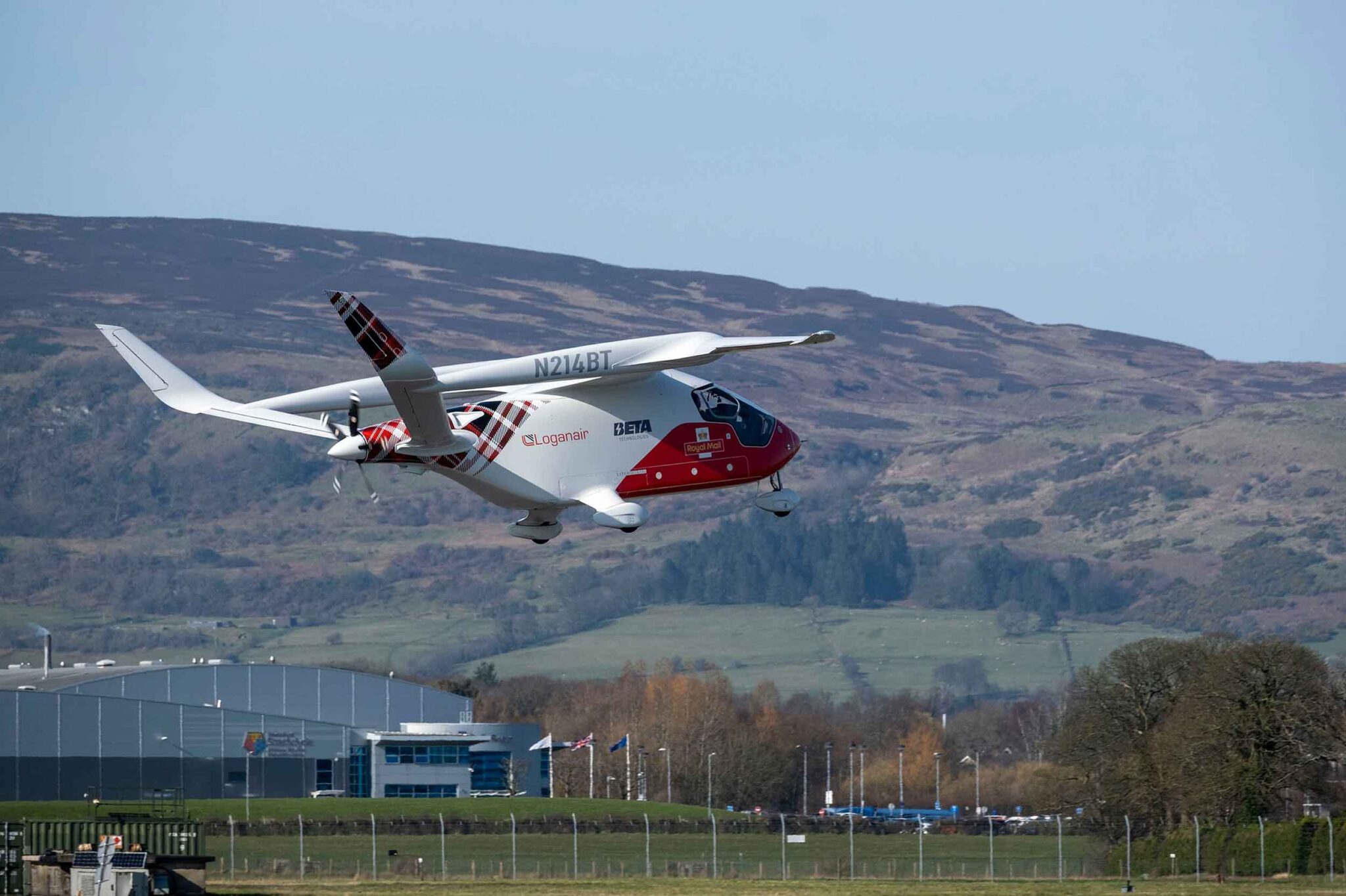 Loganair shows how electric BETA delivers across Highlands & Islands ...